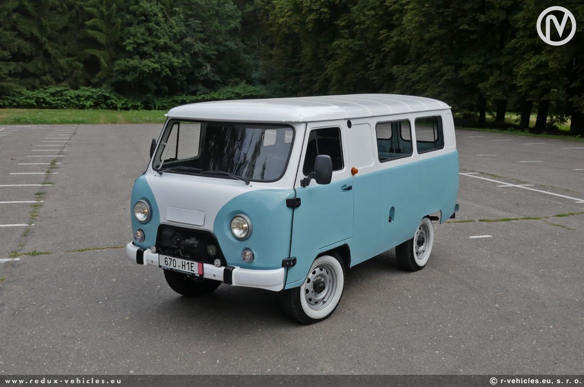 UAZ 3962 Medical Van | UAZ | Brands | Gallery | Redux-Vehicles.EU ...