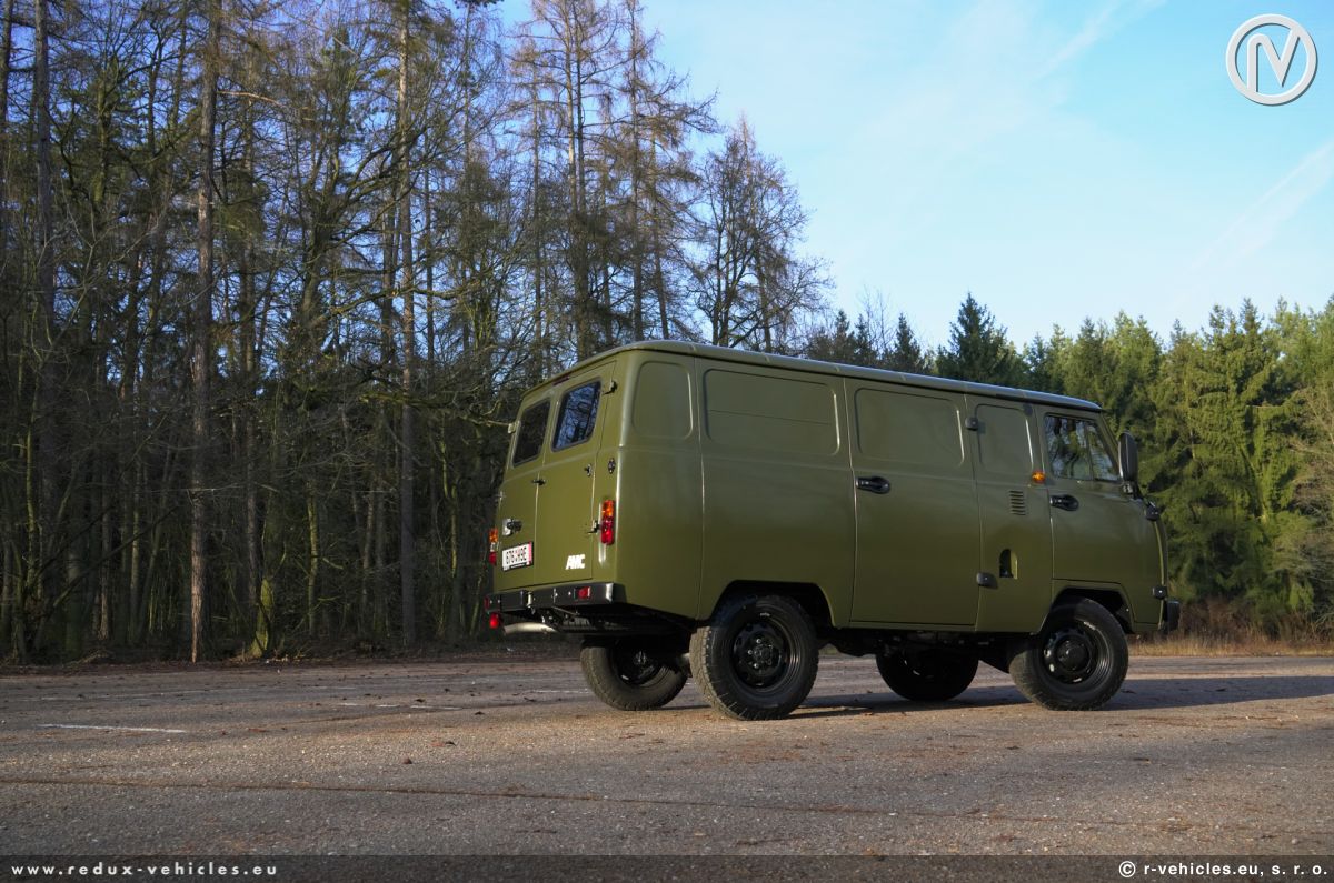 UAZ 3741 Cargo | UAZ | Brands | Gallery | Redux-Vehicles.EU - Eastern ...