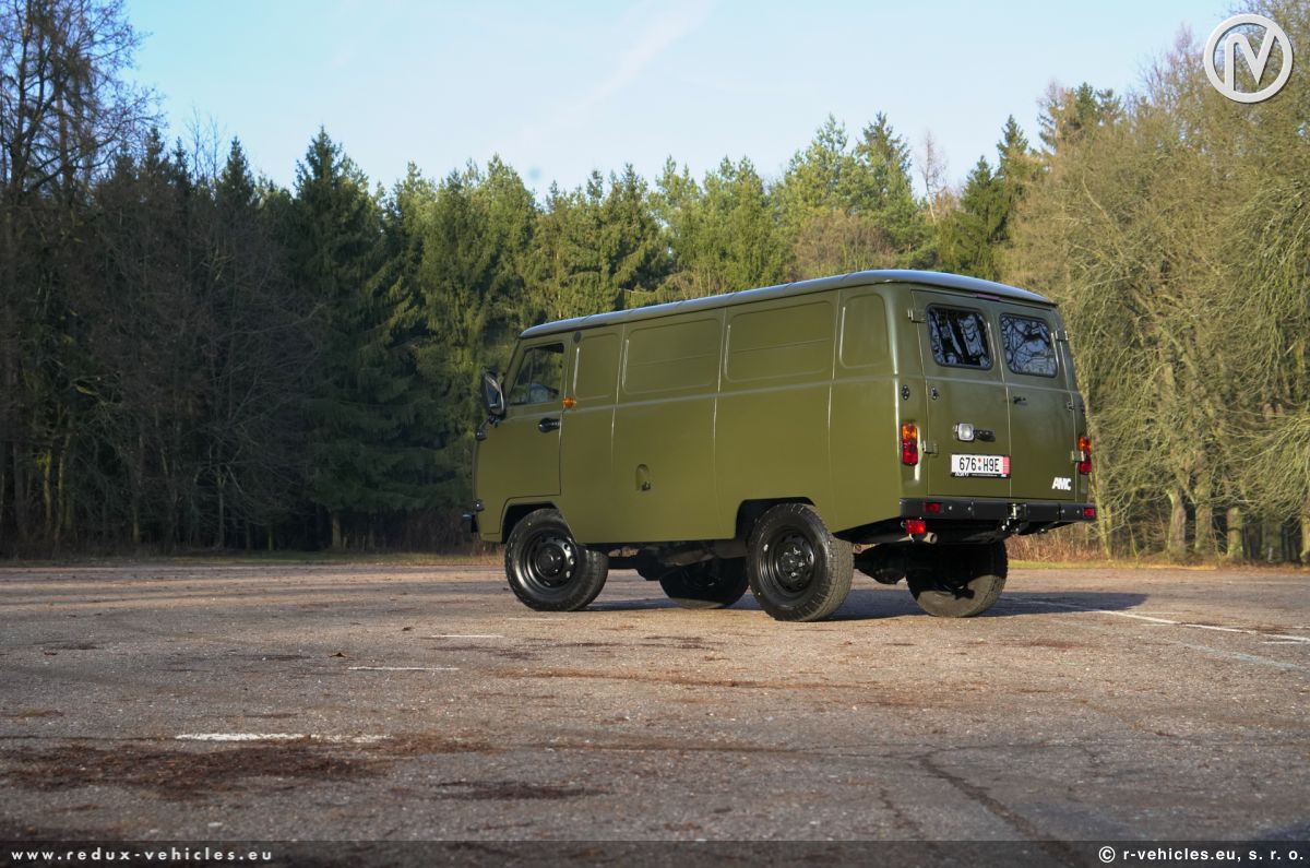UAZ 3741 Cargo | UAZ | Brands | Gallery | Redux-Vehicles.EU - Eastern ...