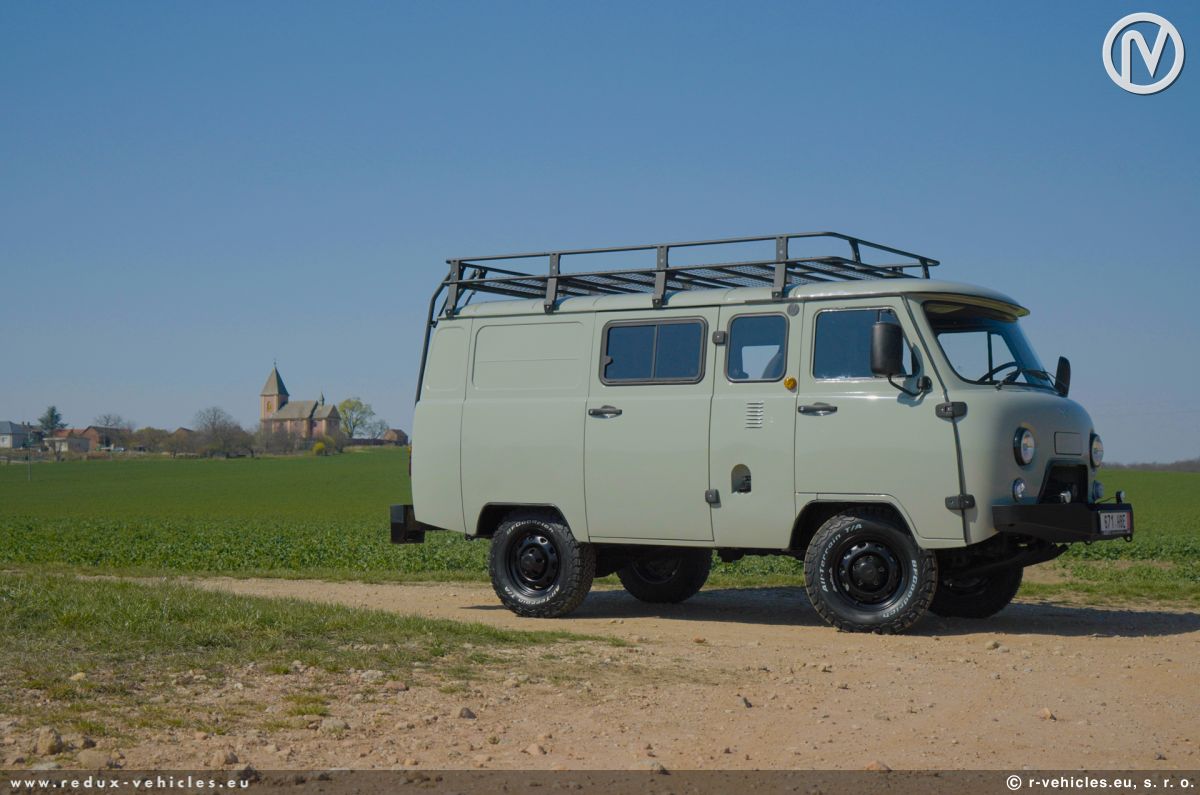 UAZ 3909 Combi Expedition | UAZ | Brands | Gallery | Redux-Vehicles.EU - Eastern Europe cars ...