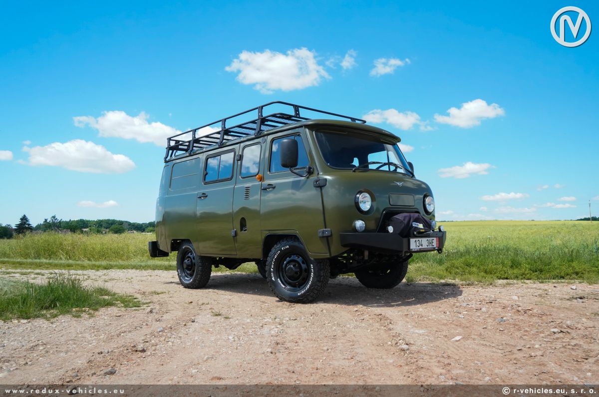 UAZ 3909 Combi Expedition | UAZ | Brands | Gallery | Redux-Vehicles.EU - Eastern Europe cars ...