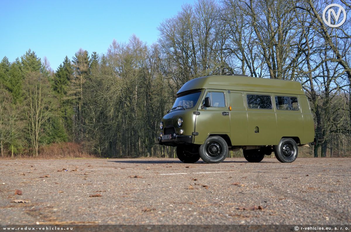 UAZ 3962 Medical Van | UAZ | Brands | Gallery | Redux-Vehicles.EU ...