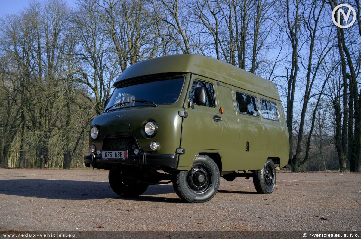UAZ 3962 Medical Van | UAZ | Brands | Gallery | Redux-Vehicles.EU ...