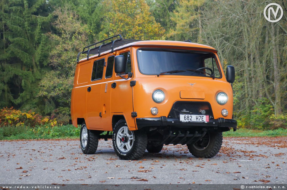 UAZ 3909 Combi Expedition | UAZ | Brands | Gallery | Redux-Vehicles.EU - Eastern Europe cars ...