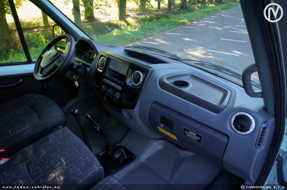 GAZelle 4x4 27057 Combi | GAZ | Brands | Gallery | Redux-Vehicles.EU ...