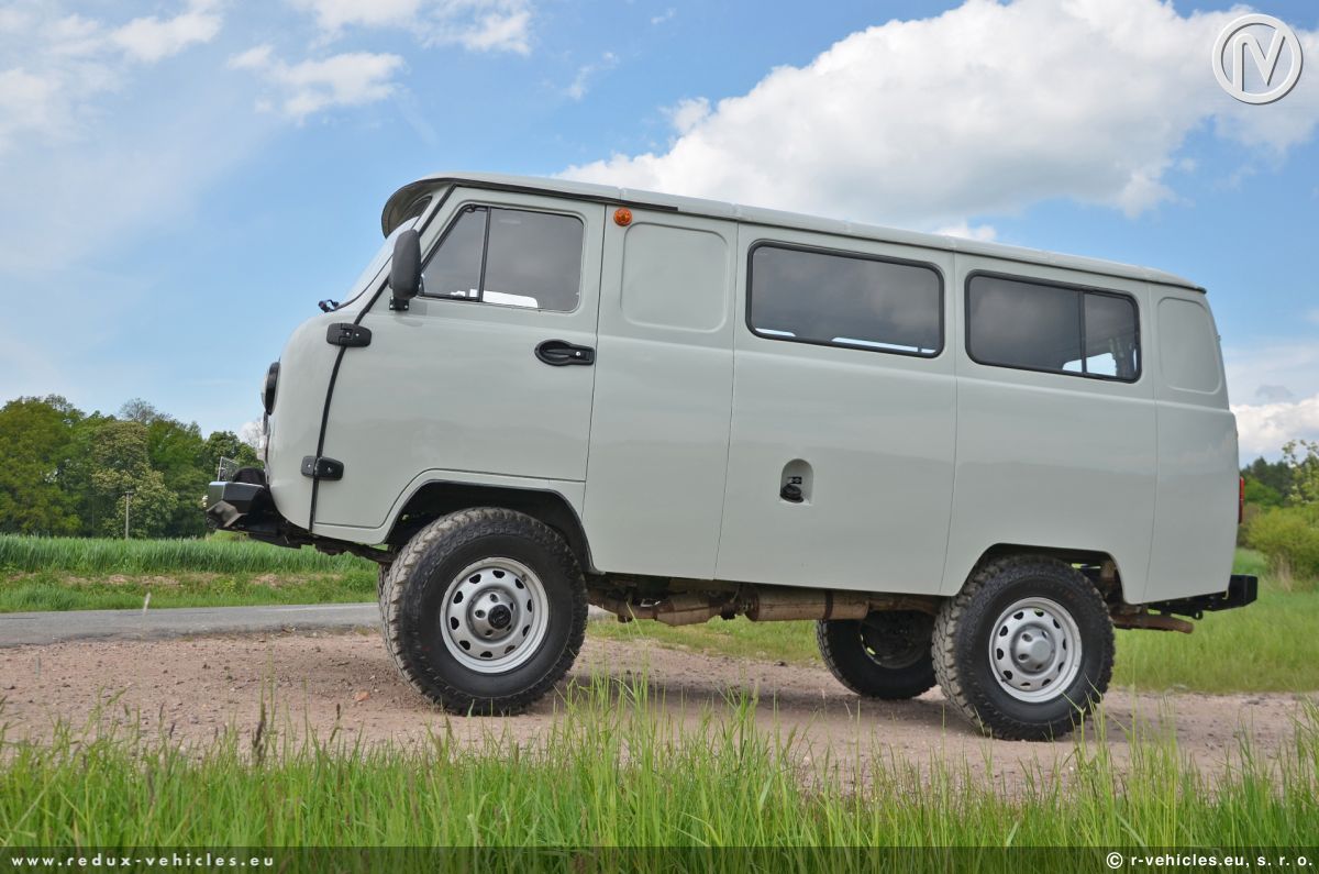 UAZ 3741 Cargo | UAZ | Brands | Gallery | Redux-Vehicles.EU - Eastern ...