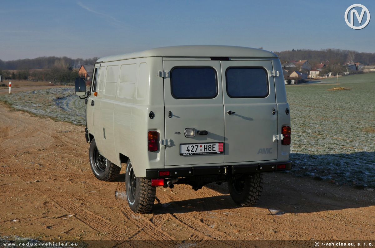 UAZ 3741 Cargo | UAZ | Brands | Gallery | Redux-Vehicles.EU - Eastern ...