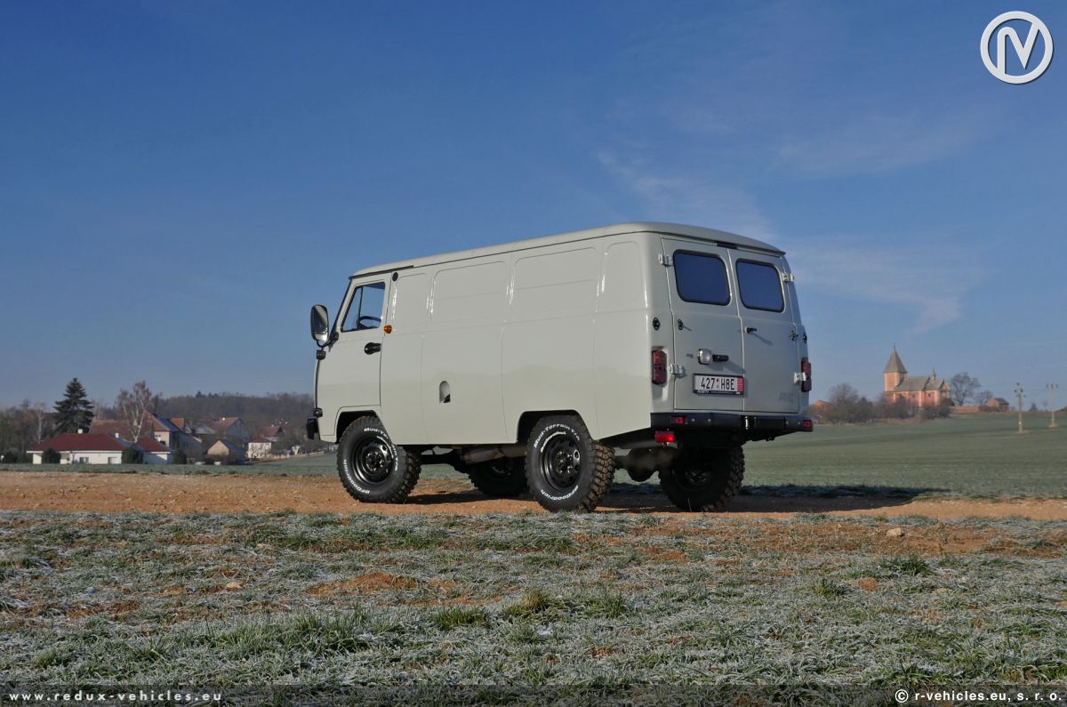 UAZ 3741 Cargo | UAZ | Brands | Gallery | Redux-Vehicles.EU - Eastern ...