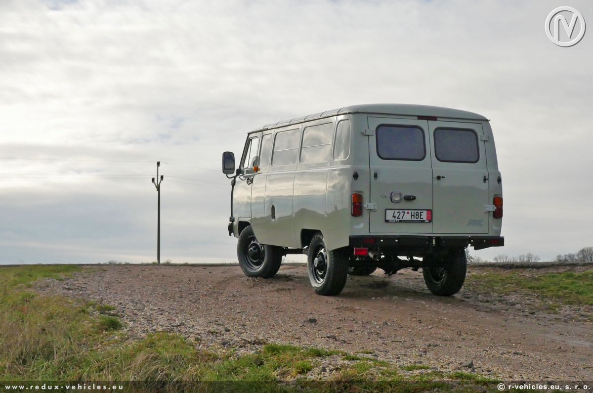 UAZ 3741 Cargo | UAZ | Brands | Gallery | Redux-Vehicles.EU - Eastern Europe cars with EU ...