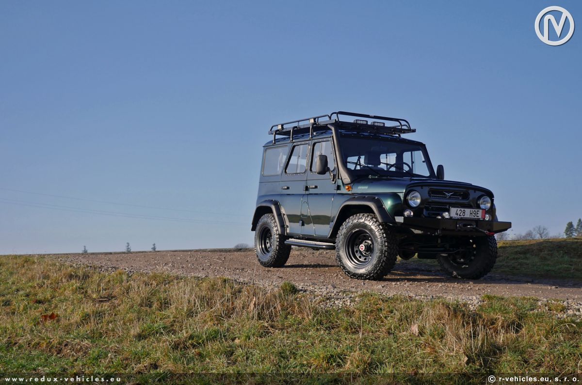 UAZ 2924 Hunter SG | UAZ | Brands | Gallery | Redux-Vehicles.EU - Eastern Europe cars with EU ...