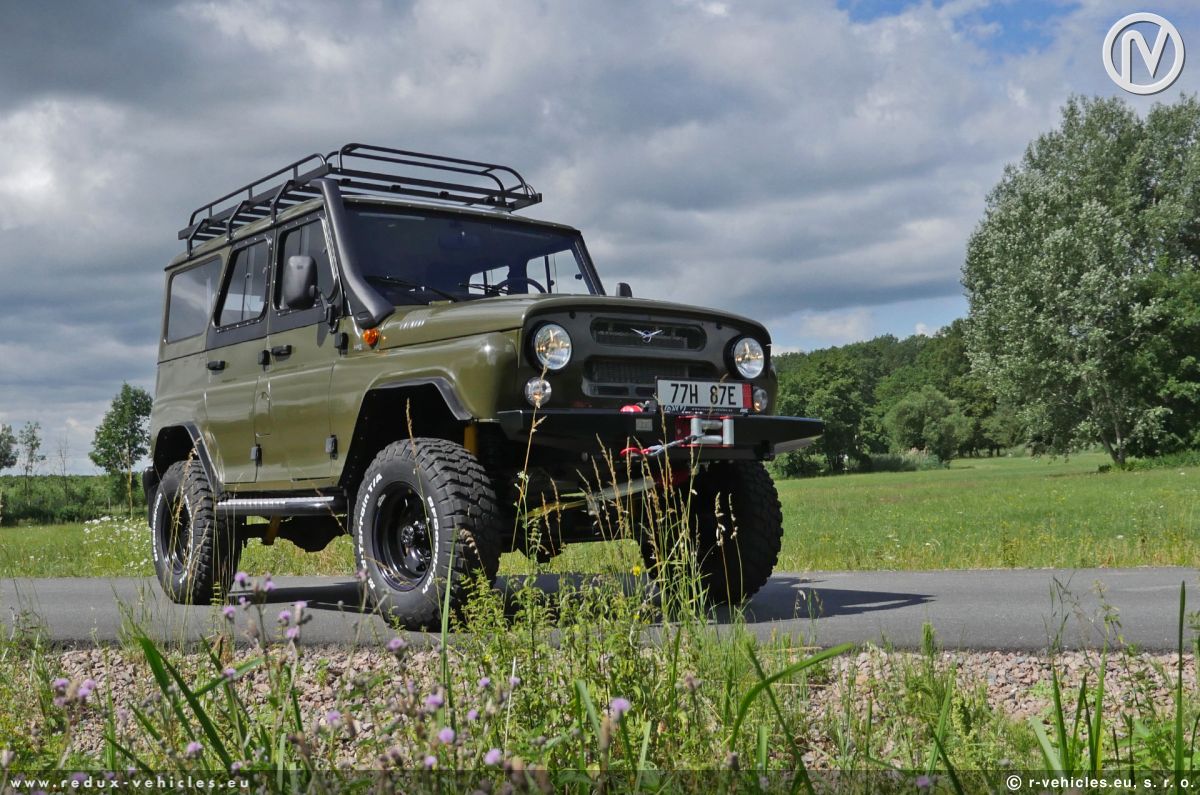 UAZ 2924 Hunter SG | UAZ | Brands | Gallery | Redux-Vehicles.EU ...