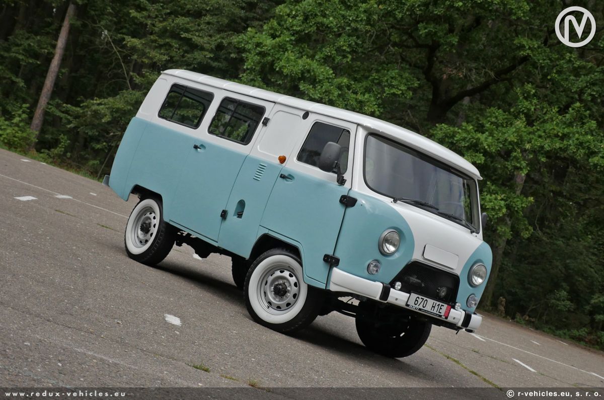 UAZ 3962 Medical Van | UAZ | Brands | Gallery | Redux-Vehicles.EU ...